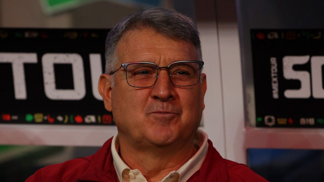 Gerardo Martino habla sobre los descartes de Diego Lainez y Santiago ... Gerardo Martino habla sobre los descartes de Diego Lainez y Santiago ...