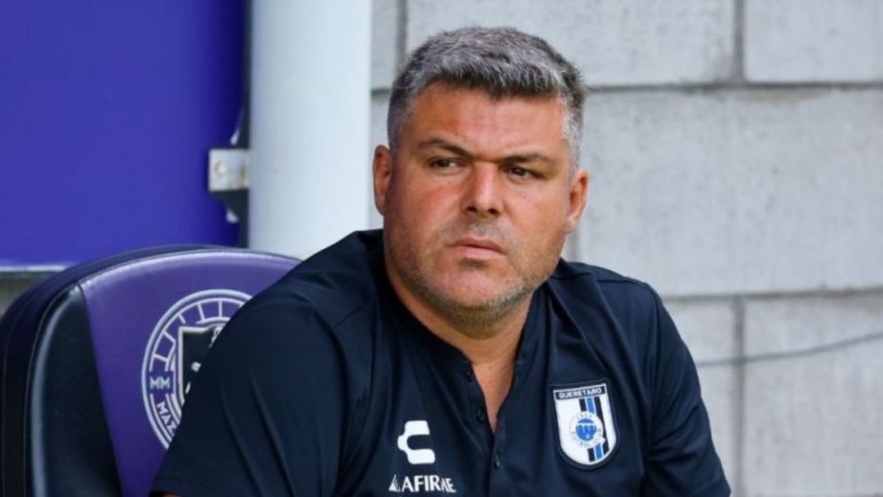 DT de Gallos Blancos del Querétaro SE LANZA contra el arbitraje de la ... DT de Gallos Blancos del Querétaro SE LANZA contra el arbitraje de la ...